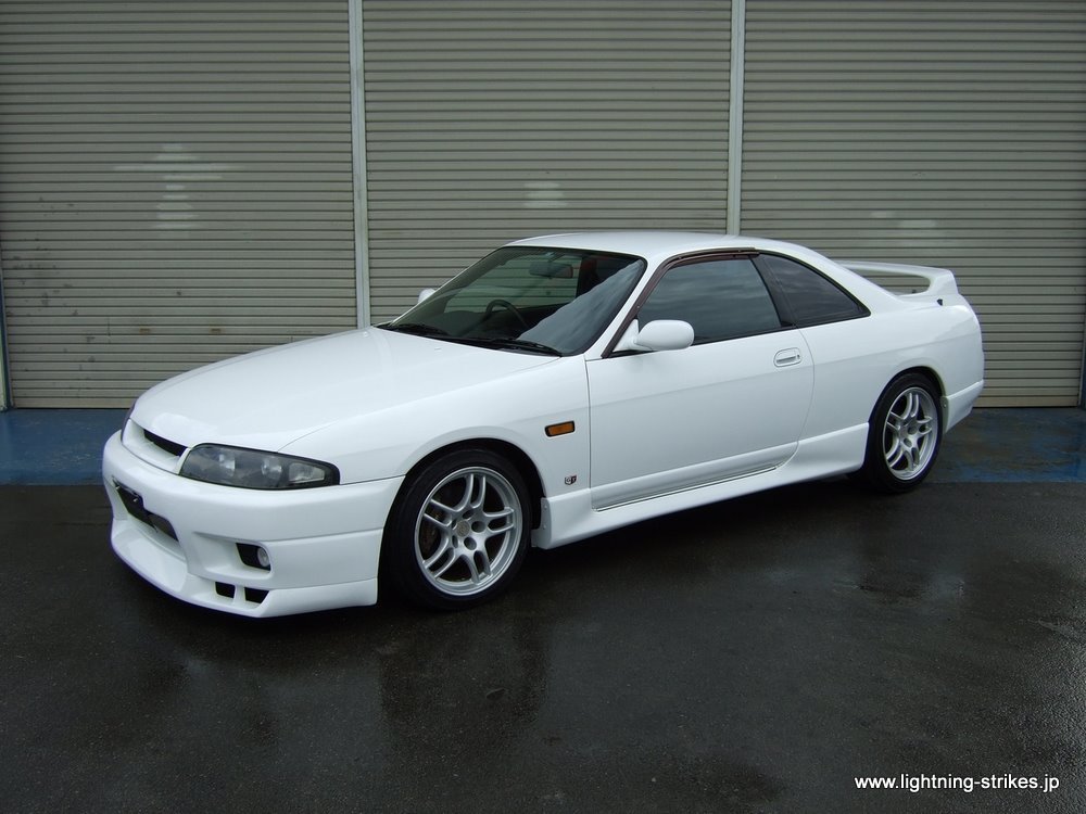 日産 スカイライン 33 GTS-t 納車 引き渡し | Lightning Blog
